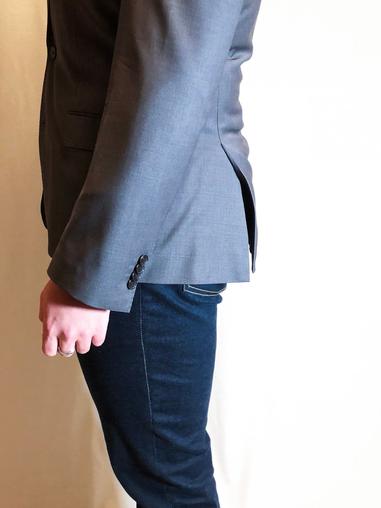 Jacket Button Stance: What Is It, and Why Is It Important? – SamTalksStyle