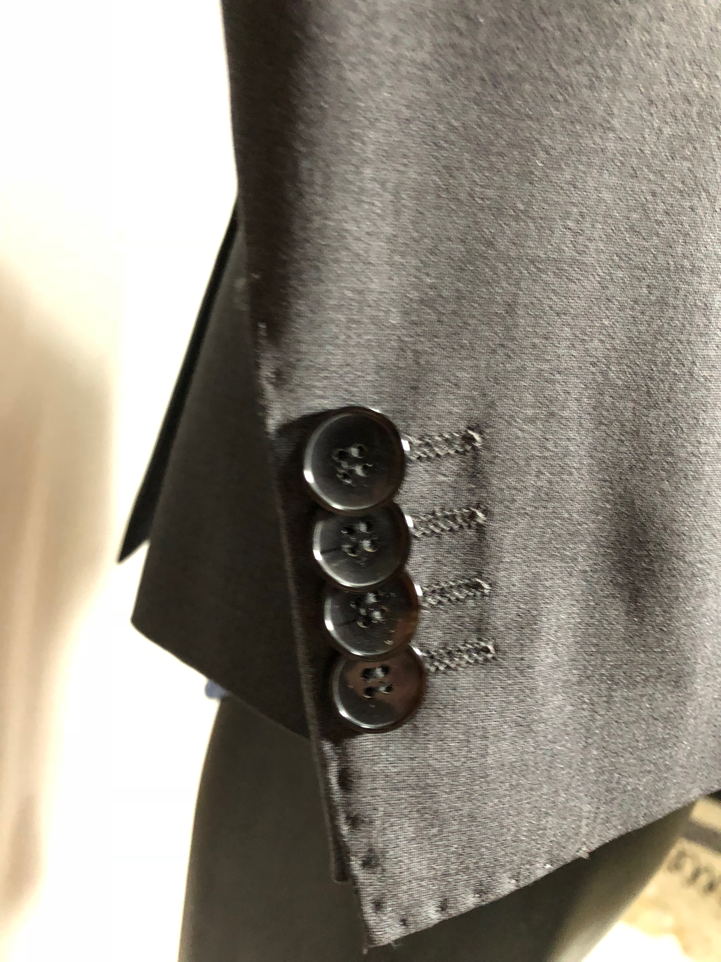Choosing a Suit Jacket, Pt. 3: The Details – SamTalksStyle