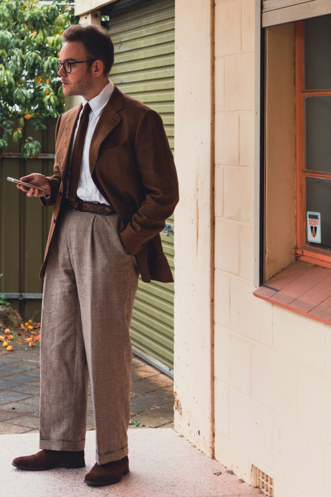 How To Dress When You’re Carrying Excess Skin – SamTalksStyle